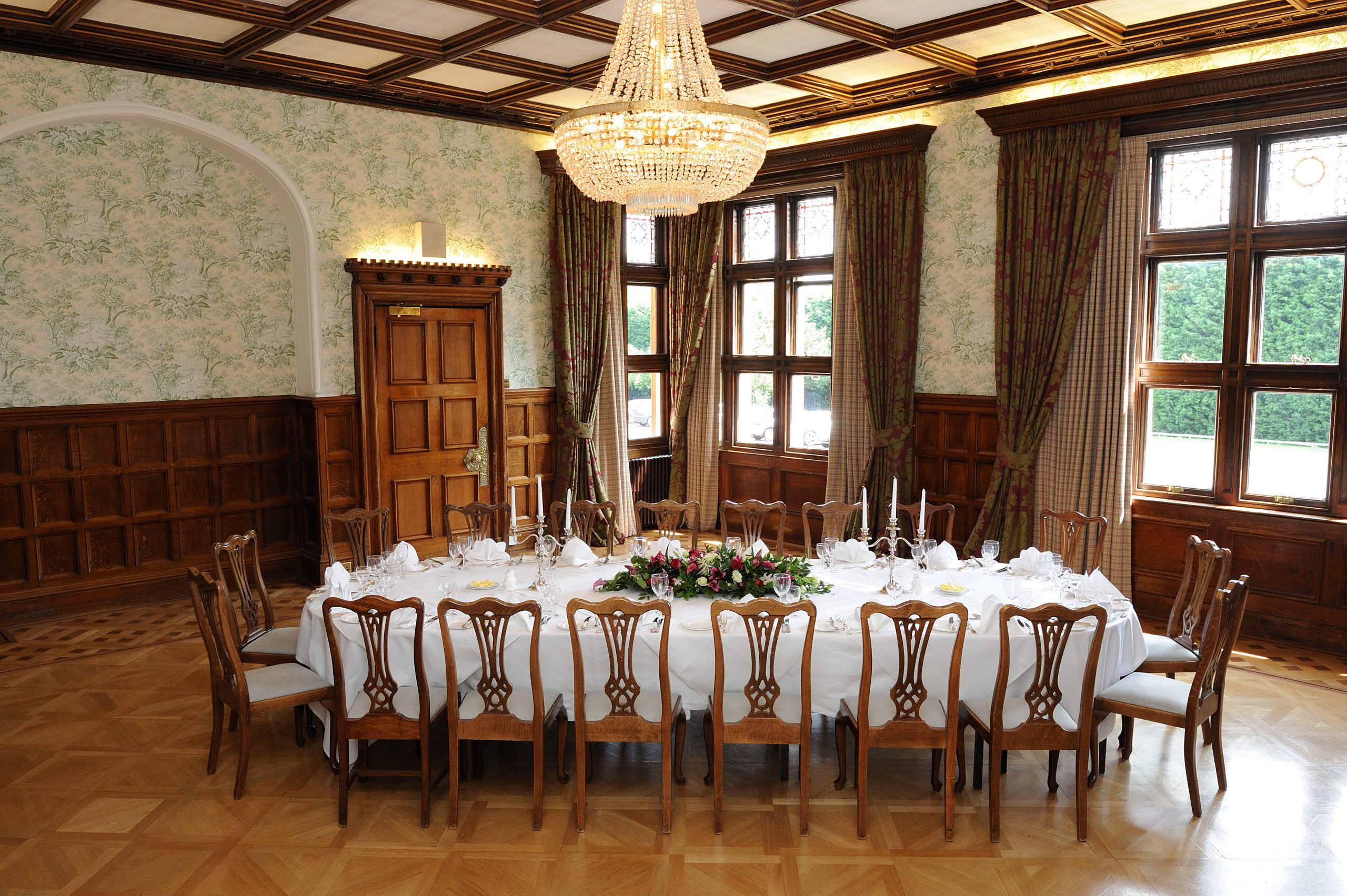 Verney Room - Pendley Manor
